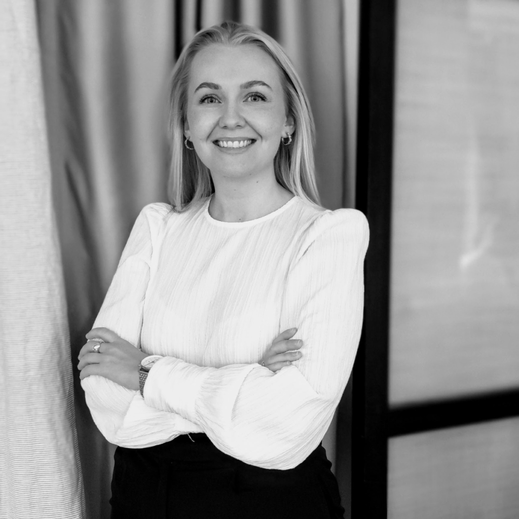 Møt våre interiør- og salgskonsulenter! – Riis Interiør